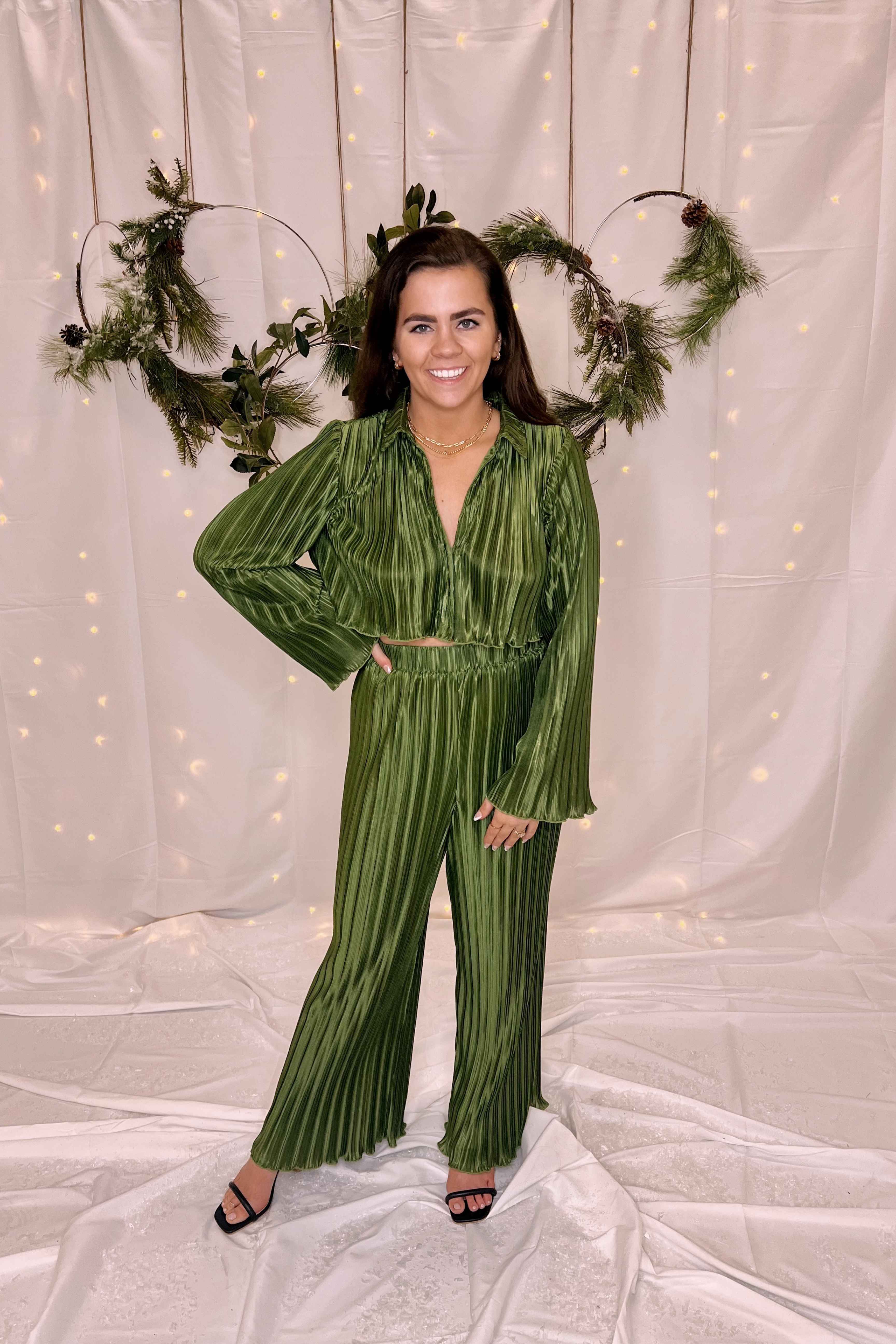 Plisse and Thanks Green Flared Pant – Shop Abide